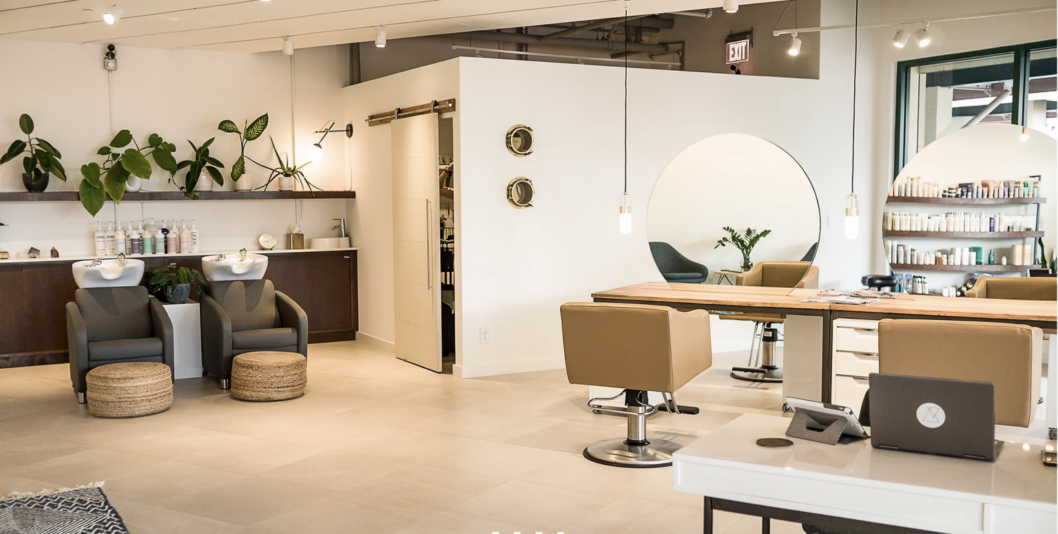 Lift Hair - Bayshore Mall Cayman Islands